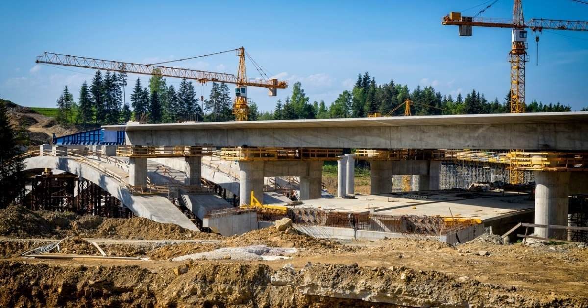 Infrastructure Construction Experts Stress… | Viewpoint | Trimble